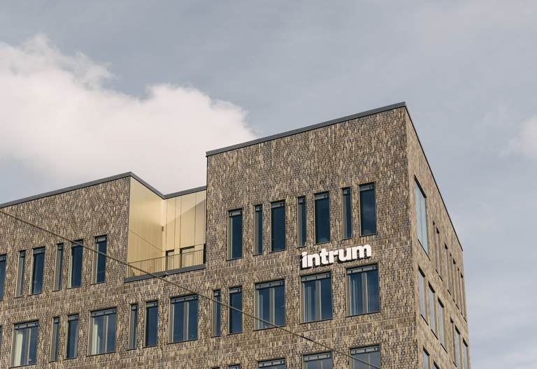 Magyar vezető lett az Intrum Csoport regionális CEO-ja | Intrum